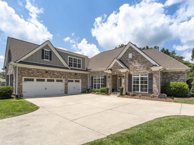 7401 Swindon Blvd, Fairview, TN 37062