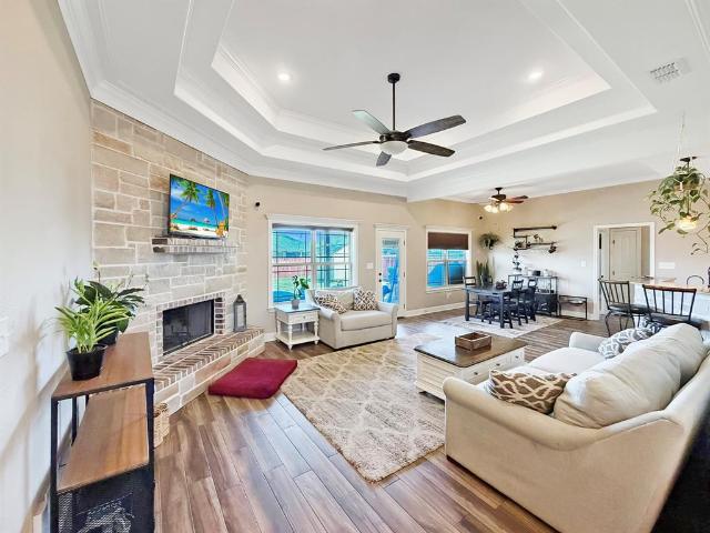 7401 Tuscany Drive