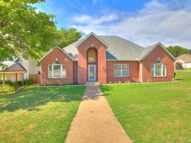 7401 W 39th St, Tulsa, OK 74107