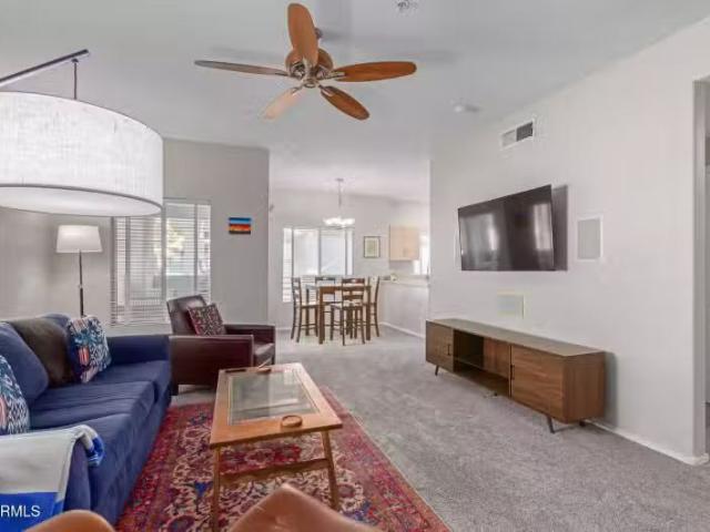 7401 W Arrowhead Clubhouse Dr #2046, Glendale, AZ 85308 MLS.