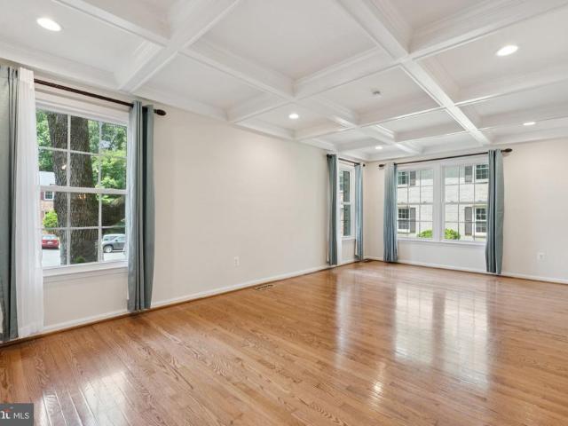 7401 Willshire Hunt Court