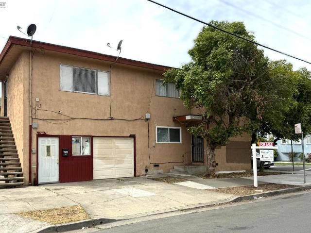 7401 7 Hillside St, Oakland, CA 94605 | MLS #41131