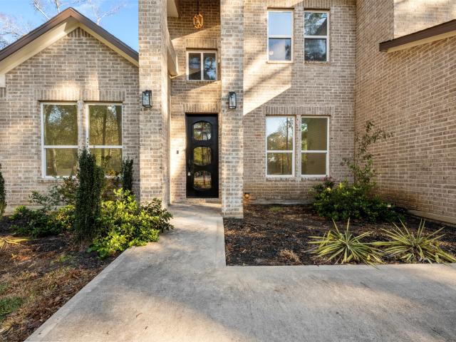 7402 Charred Pine Dr, Magnolia, TX 77354 | MLS #36727 | Compass