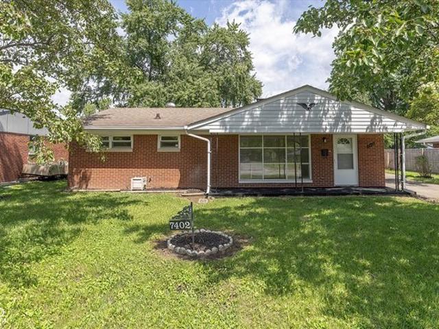 7402 E 52nd St, Indianapolis, IN 46226