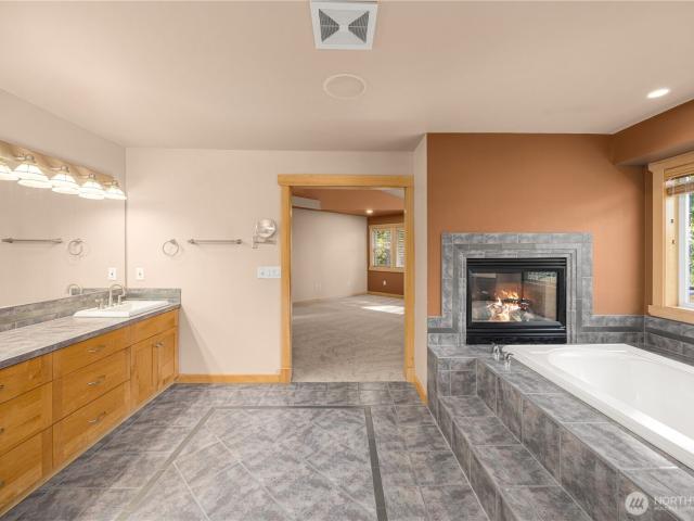 7402 th Pl SE, Woodinville, WA 98072 | MLS #2503