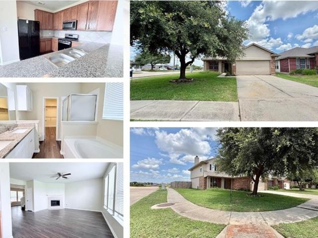 7403 Bering Landing Dr, Cypress, TX 77433
