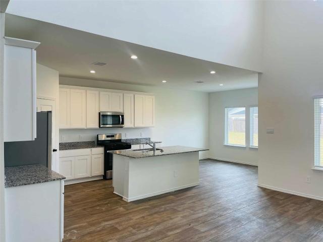 7403 Canyon Stream St, Richmond, TX 77469 | MLS #60638 | Compass