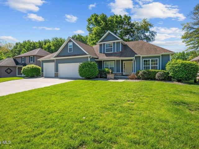 7403 Cross Ridge Rd, Holland, OH 43528