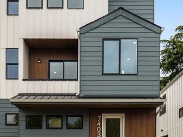 7403 Dayton Ave N, Seattle, WA 98103