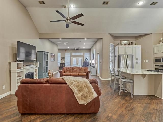 7403 Ponderosa Dr, Magnolia, TX 77354 | MLS #85037