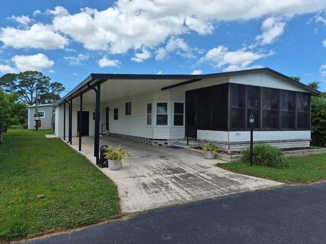 7403 46th Ave N Lot 314, Saint Petersburg, FL 33709