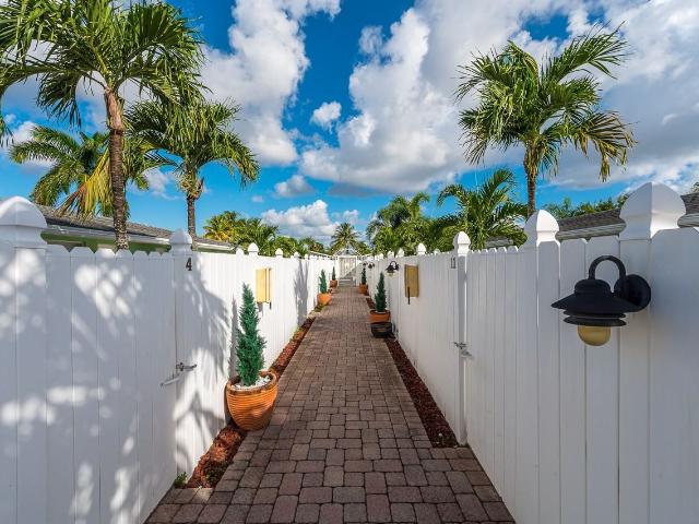 740 748 NE 13th Court 1 Bedroom Apartment for Rent at 740 Ne 13th Ct, Fort Lauderdale, FL 33304 Coral Ridge