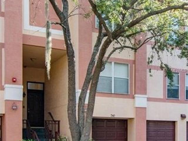 740 Coral Reef Dr Unit 740, Tampa, FL 33602