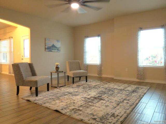 740 Crestview, Floresville, TX 78114 | MLS #1854