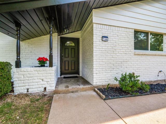 740 Bedford