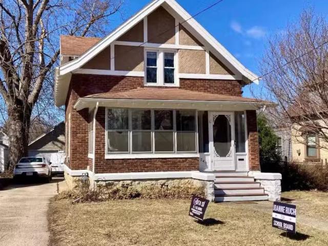 740 Grant St, Beloit, WI 53511 MLS 1995411