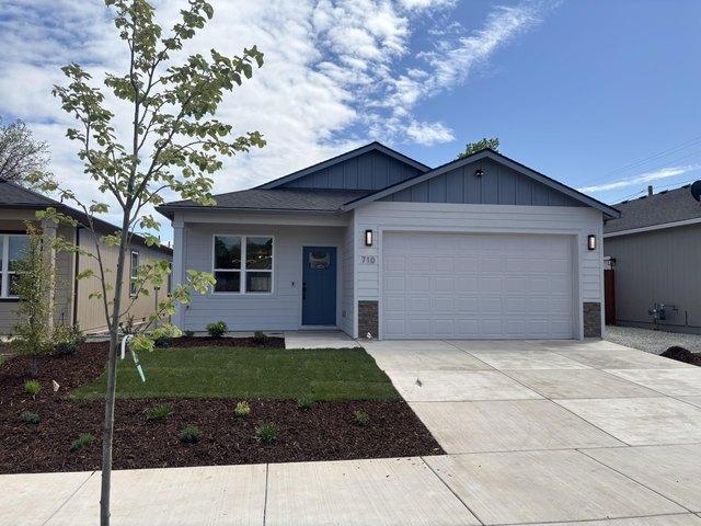 740 Dahl Pl Unit 15, Medford, OR 97501
