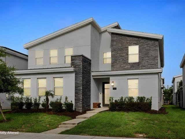 740 Drop Shot Dr, Davenport, FL 33896