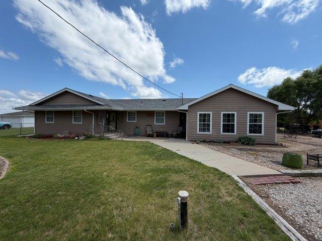 740 E Hall School Rd, North Platte, NE 69101