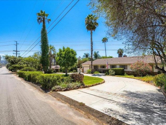 740 El Rancho Drive