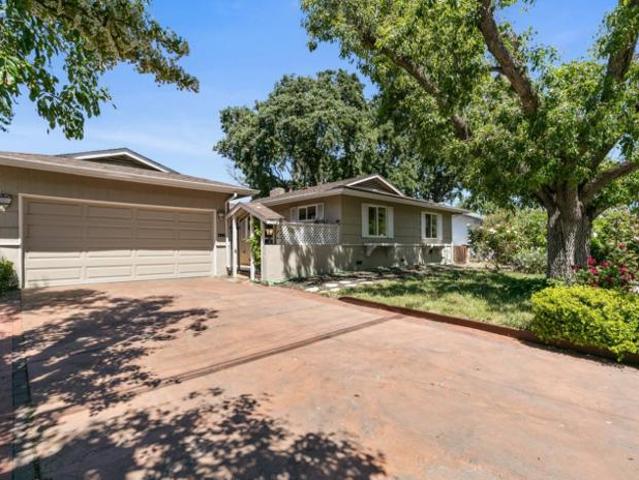 740 Harvard Dr, Pleasant Hill, CA 94523