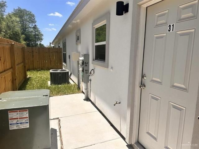 740 N Alamo Road 31