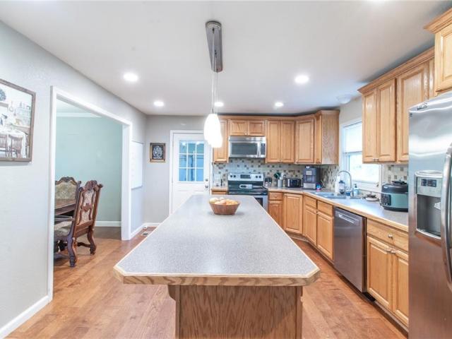 740 NW 1101st Road