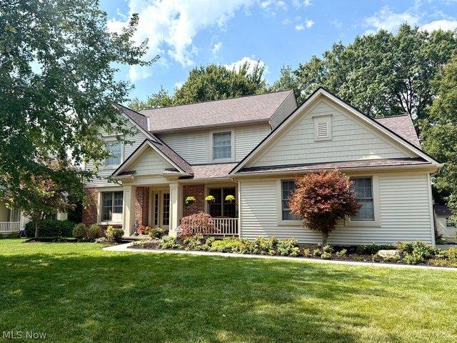 740 Sawmill Dr, Avon Lake, OH 44012