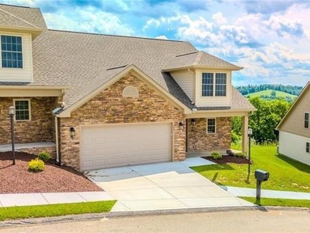 740 Sandstone Way, Belle Vernon, PA 15012