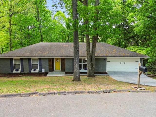 740 Whisperwood Trl NE, Cleveland, TN 37312