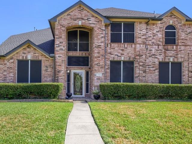 740 White Ash Rd, Desoto, TX 75115