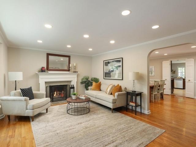740 Willow Grove Rd