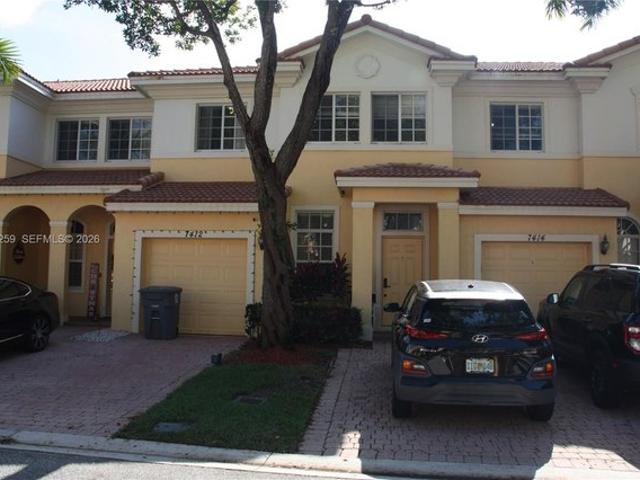 7414 E Briella Dr, Boynton Beach, FL 33437