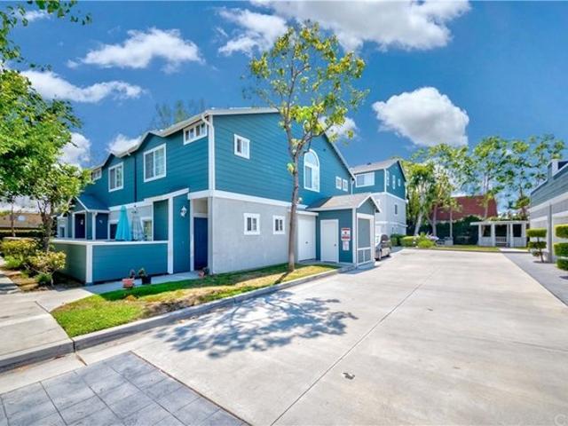 7414 Western Bay Dr, Buena Park, CA 90621