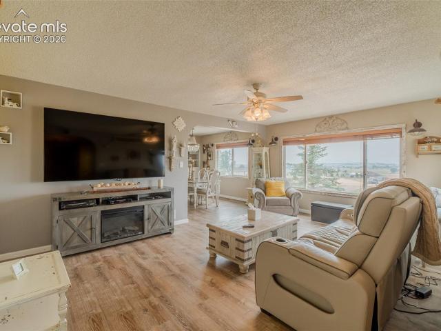 7415 Mallard Drive