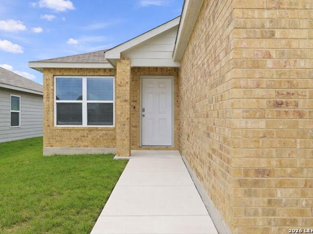7415 Elm Trail