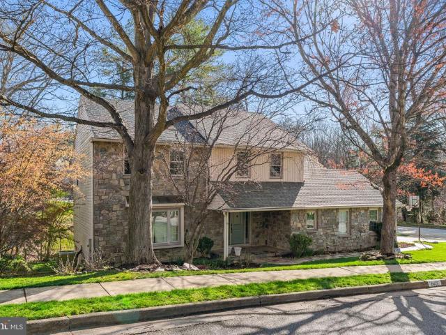 7416 Shady Palm Drive