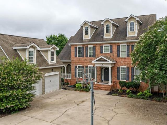 7416 Splendid View Dr, Ooltewah, TN 37363