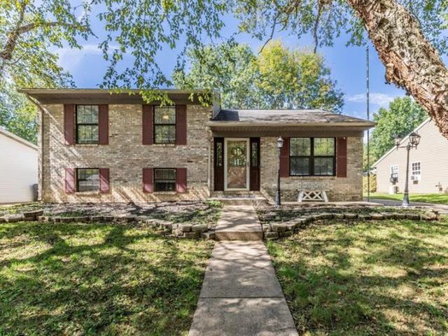 7418 Cold Springs Rd, Evansville, IN 47711