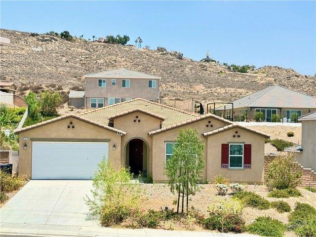 7410 Wagon Trail Rd, Riverside, CA 92507