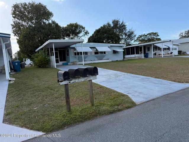 7411 Fairlane Ave, Brooksville, FL 34613 | MLS #TB8495 | Compass