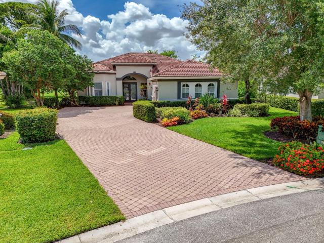 7411 Ironhorse Blvd, West Palm Beach, FL 33412 | MLS #R11106 | Compass