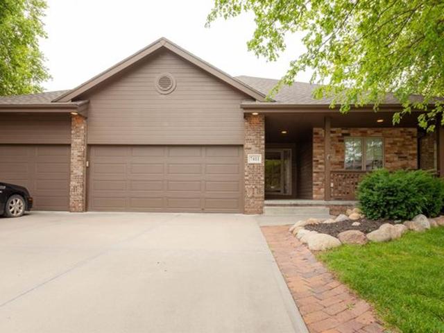 7411 S 101st Ave, La Vista, NE 68128