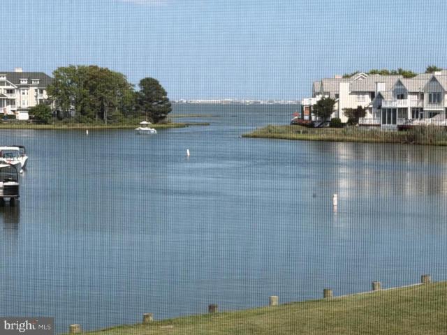 7411 Yacht Club Drive # 12402