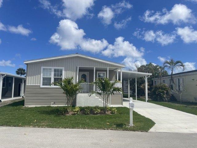 7411 43rd Way N Unit 576, Riviera Beach, FL 33404