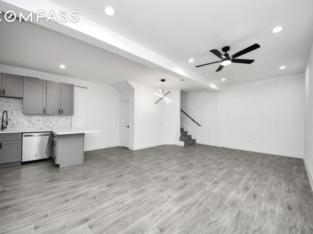 7412 Carver Rd B, Houston, TX
