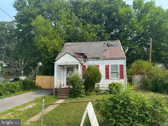 7412 Leona St, District Heights, MD 20747