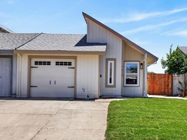 7412 Somerton Way, Sacramento, CA 95828