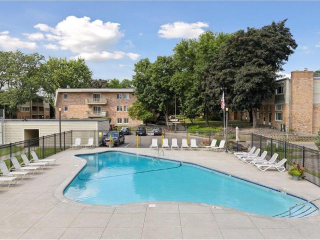 7412 W 22nd Street # 104