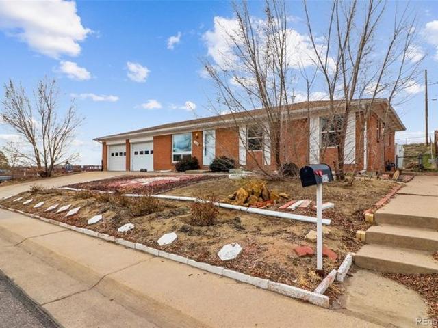 7412 W 76th Ave, Arvada, CO 80003